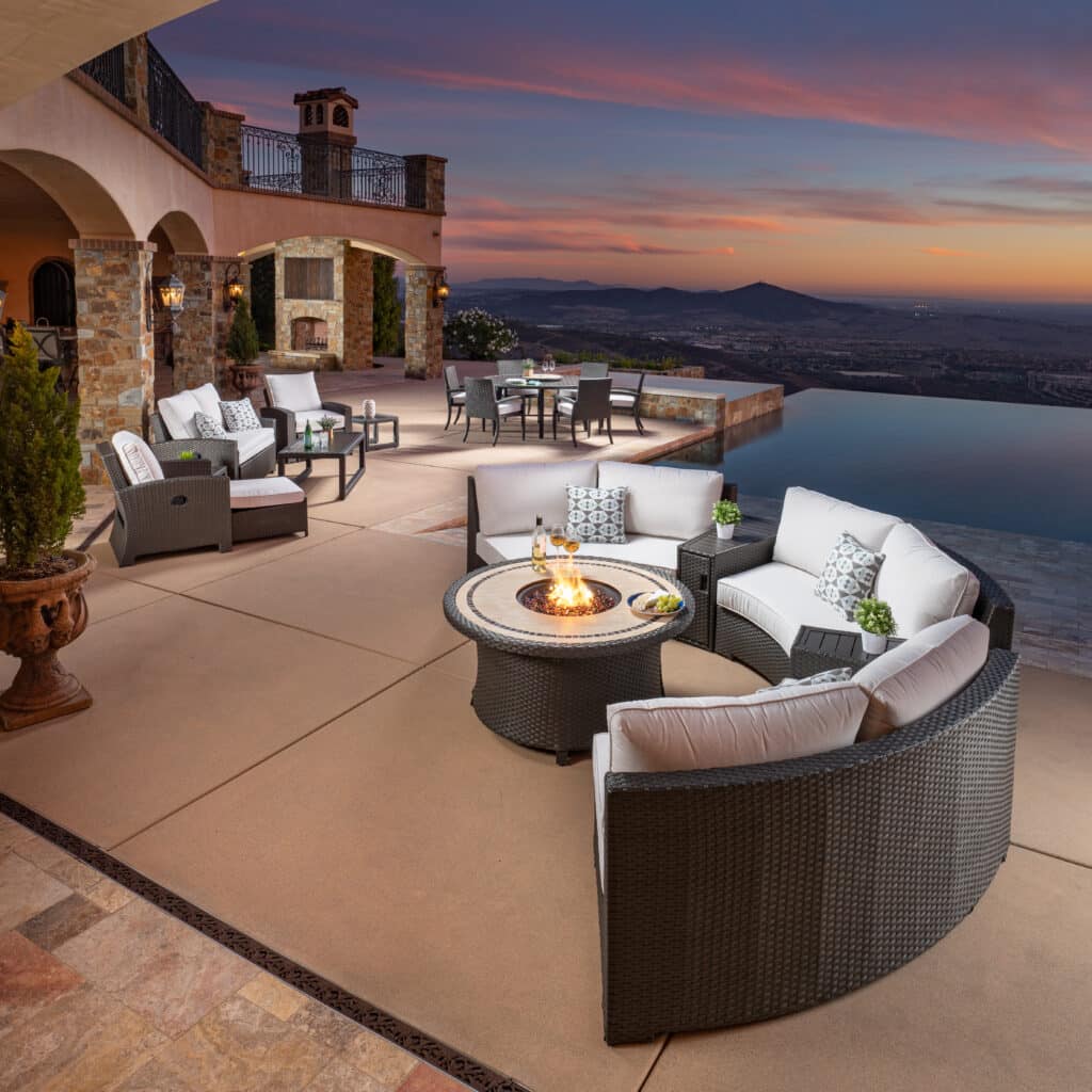 Creating the Perfect Outdoor Entertaining Area: A Guide with Grand ...